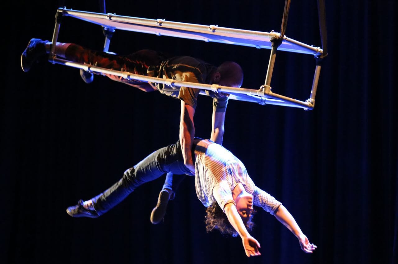 Friendship, Memory + Grief: Making The Guy in the Luggage Rack - Good Grief